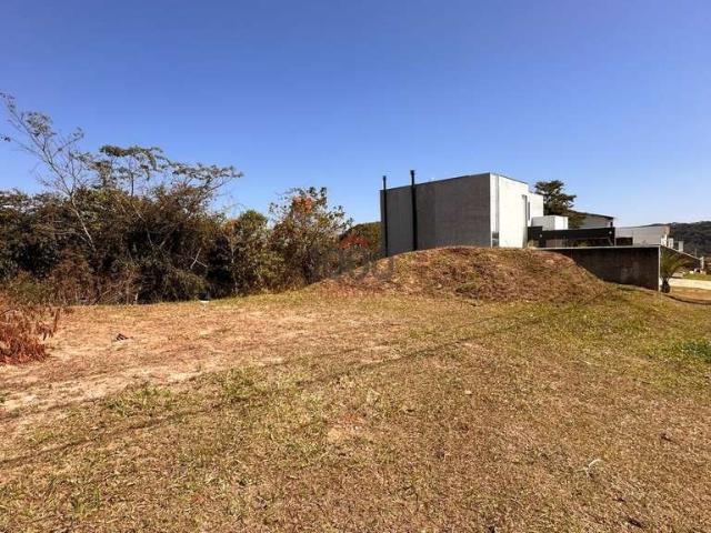 Terreno em Condomínio para Venda em Juiz de Fora/MG Grama