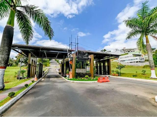 Terreno em Condomínio para Venda em Juiz de Fora/MG Grama