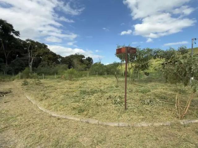 Terreno em Condomínio para Venda em Juiz de Fora/MG Grama