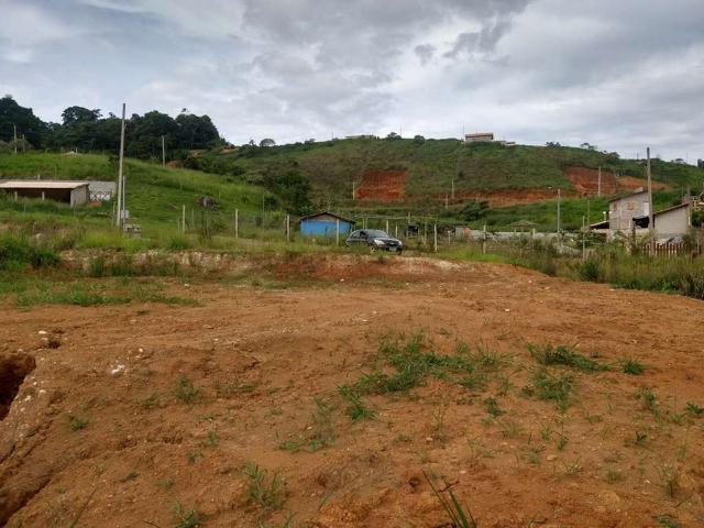 Terreno em Condomínio para Venda em Juiz de Fora/MG Grama
