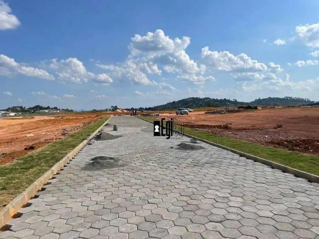 Terreno em Condomínio para Venda em Juiz de Fora/MG Marilândia