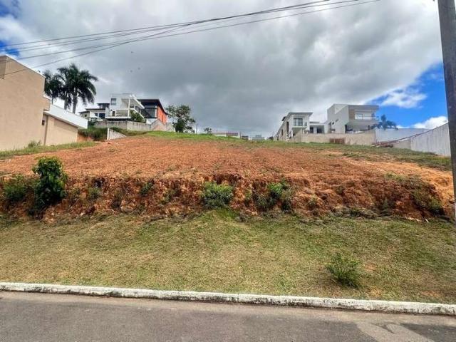 Terreno em Condomínio para Venda em Juiz de Fora/MG Nova Gramado