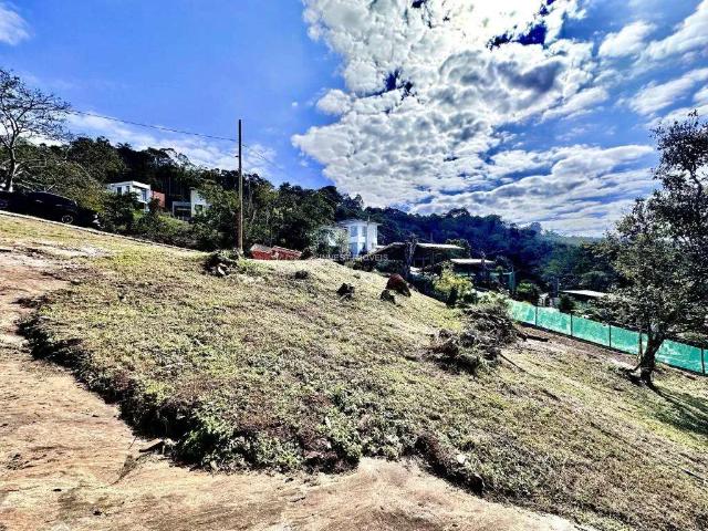 Terreno em Condomínio para Venda em Juiz de Fora/MG Novo Horizonte
