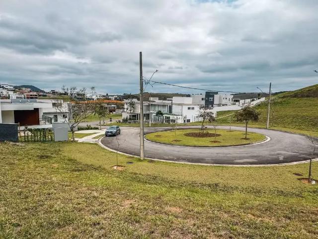 Terreno em Condomínio para Venda em Juiz de Fora/MG São Pedro