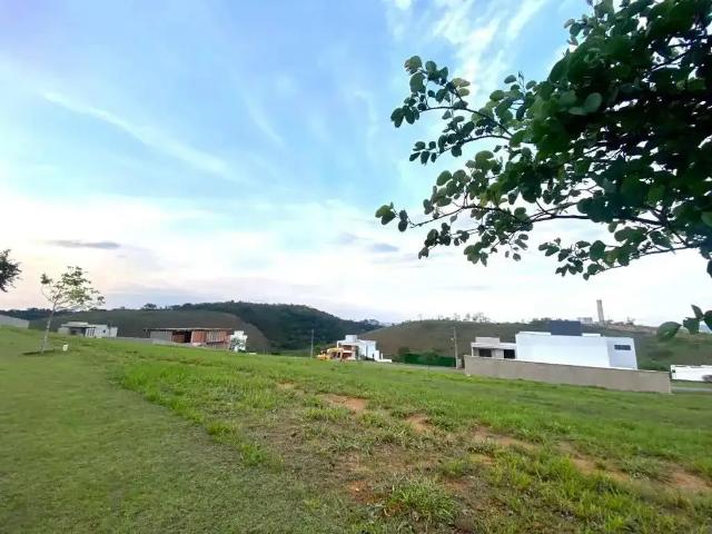 Terreno em Condomínio para Venda em Juiz de Fora/MG São Pedro