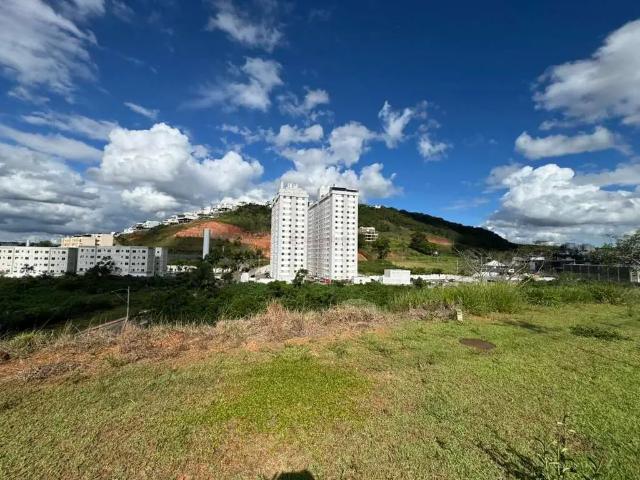 Terreno em Condomínio para Venda em Juiz de Fora/MG São Pedro