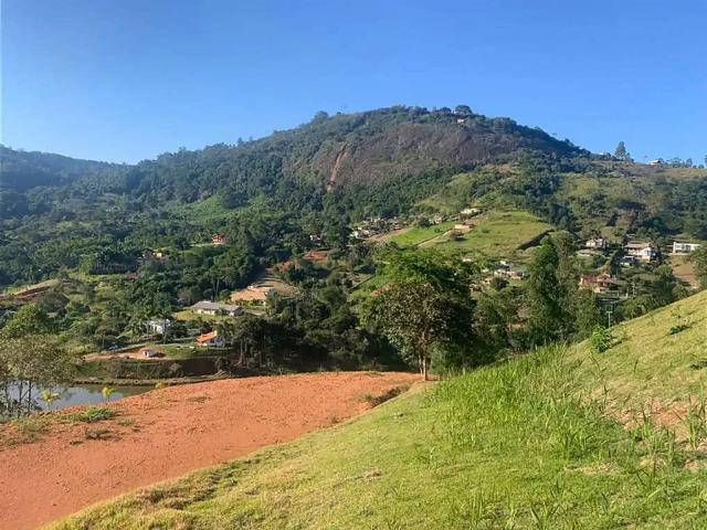 Terreno em Condomínio para Venda em Juiz de Fora/MG São Pedro