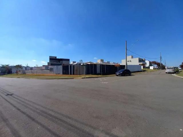 Terreno em Condomínio para Venda em Juiz de Fora/MG São Pedro