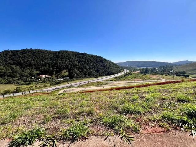 Terreno em Condomínio para Venda em Juiz de Fora/MG São Pedro