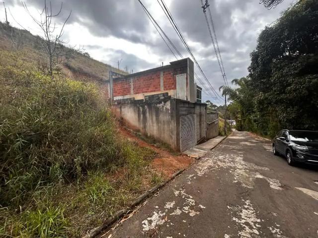Terreno em Condomínio para Venda em Juiz de Fora/MG São Pedro