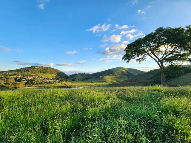 Terreno em Condomínio para Venda em Juiz de Fora/MG São Pedro