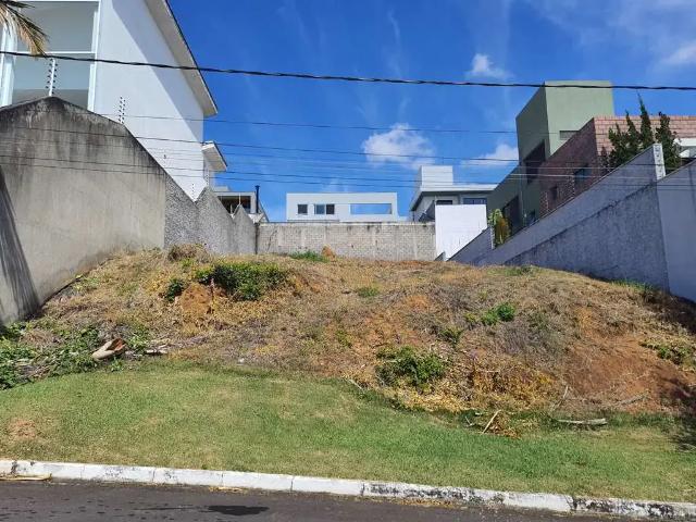 Terreno em Condomínio para Venda em Juiz de Fora/MG São Pedro