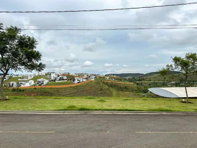 Terreno em Condomínio para Venda em Juiz de Fora/MG São Pedro