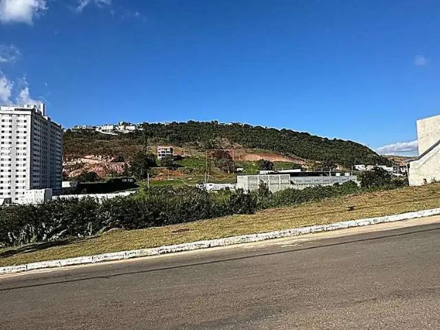 Terreno em Condomínio para Venda em Juiz de Fora/MG São Pedro
