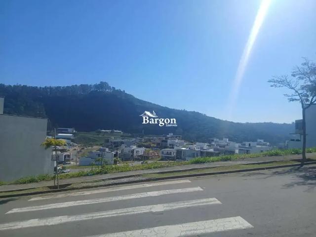 Terreno em Condomínio para Venda em Juiz de Fora/MG Salvaterra