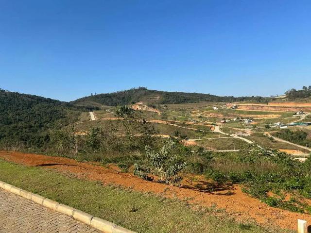 Terreno em Condomínio para Venda em Juiz de Fora/MG Salvaterra