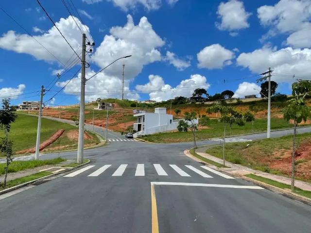 Terreno em Condomínio para Venda em Juiz de Fora/MG Salvaterra