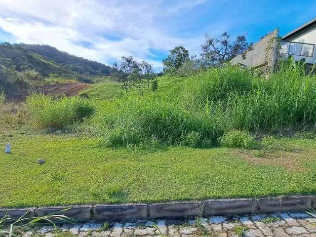 Terreno em Condomínio para Venda em Juiz de Fora/MG Salvaterra