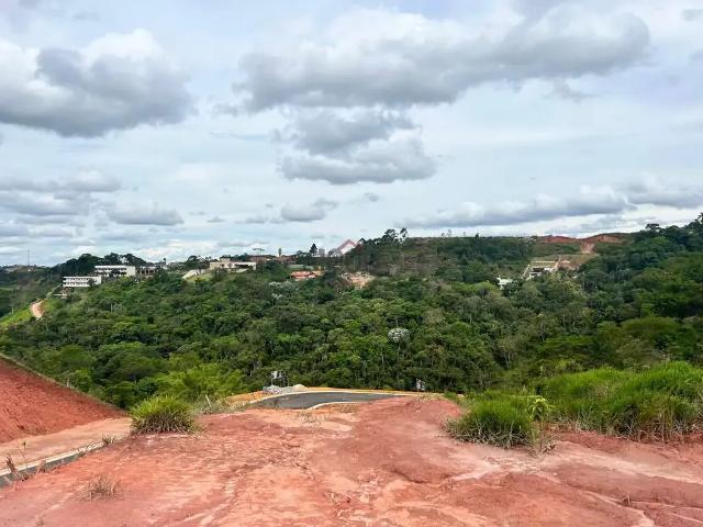 Terreno em Condomínio para Venda em Juiz de Fora/MG Salvaterra
