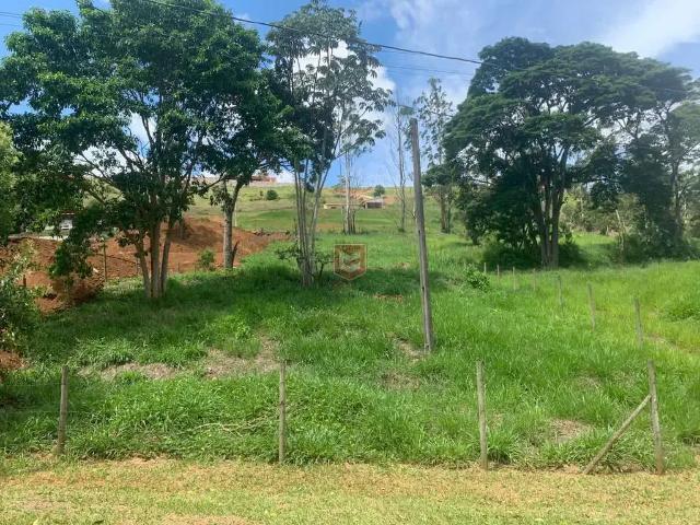 Terreno em Condomínio para Venda em Juiz de Fora/MG Salvaterra