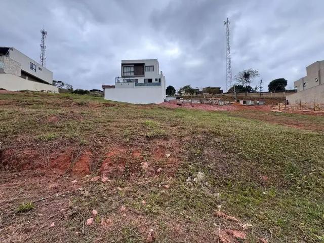 Terreno em Condomínio para Venda em Juiz de Fora/MG Salvaterra