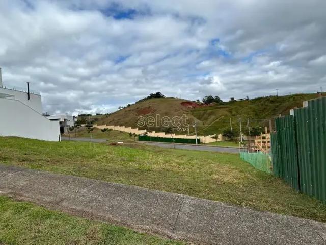 Terreno em Condomínio para Venda em Juiz de Fora/MG Salvaterra