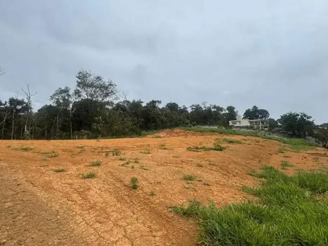 Terreno em Condomínio para Venda em Juiz de Fora/MG Salvaterra