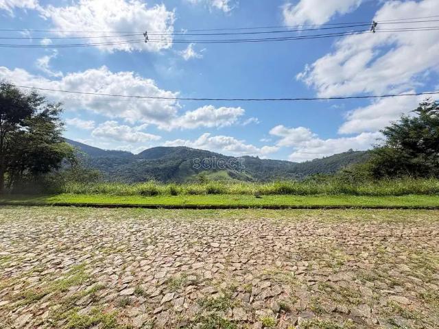 Terreno em Condomínio para Venda em Juiz de Fora/MG Salvaterra
