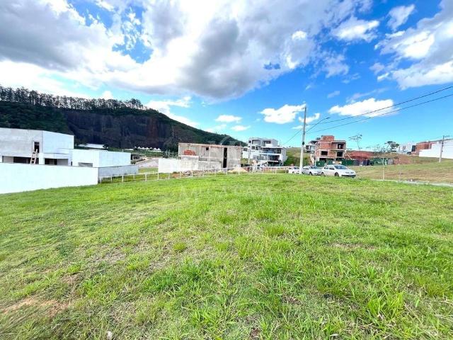 Terreno em Condomínio para Venda em Juiz de Fora/MG Salvaterra