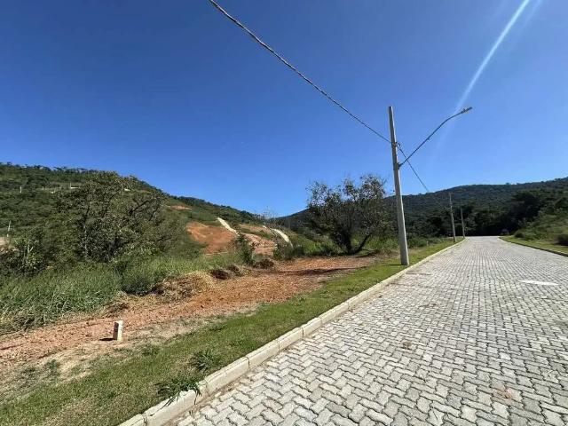 Terreno em Condomínio para Venda em Juiz de Fora/MG Salvaterra