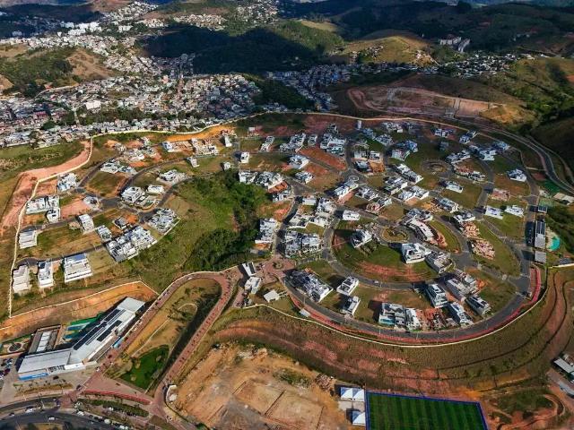 Terreno em Condomínio para Venda em Juiz de Fora/MG Salvaterra