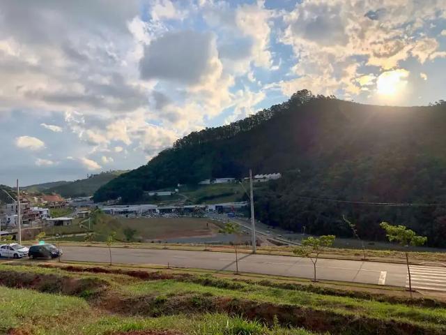 Terreno em Condomínio para Venda em Juiz de Fora/MG Salvaterra