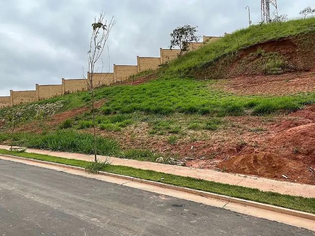 Terreno em Condomínio para Venda em Juiz de Fora/MG Salvaterra