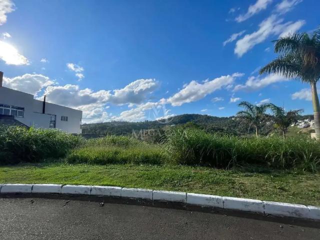 Terreno em Condomínio para Venda em Juiz de Fora/MG Salvaterra