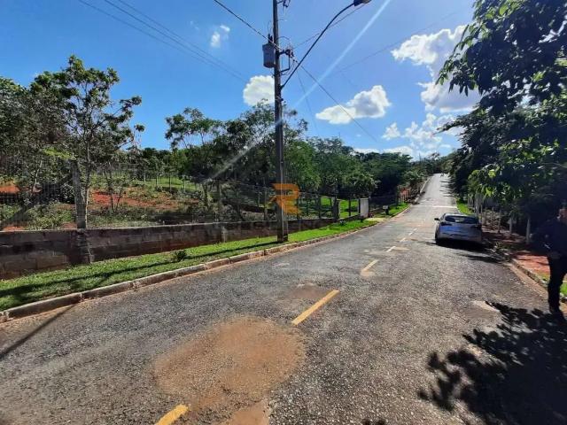 Terreno em Condomínio para Venda em Lagoa Santa/MG Campinho de Baixo
