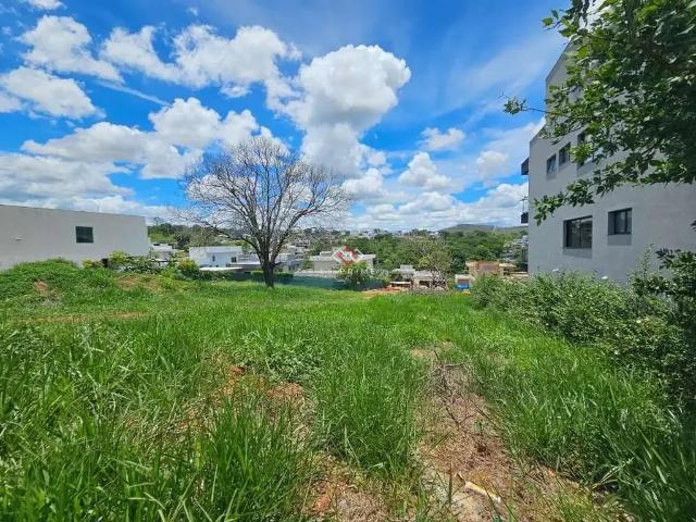 Terreno em Condomínio para Venda em Lagoa Santa/MG Gran Royalle