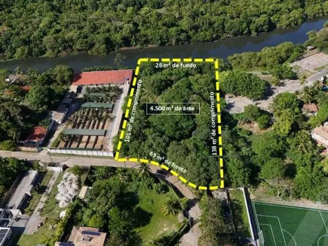 Terreno em Condomínio para Venda em Lauro de Freitas/BA Centro