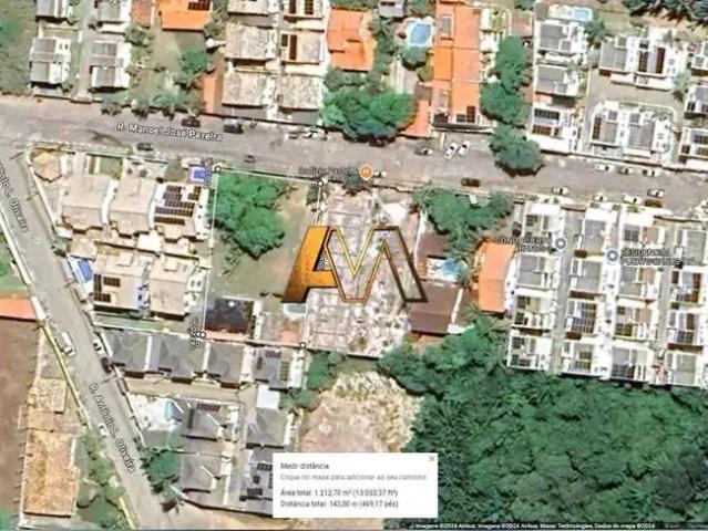 Terreno em Condomínio para Venda em Lauro de Freitas/BA Buraquinho
