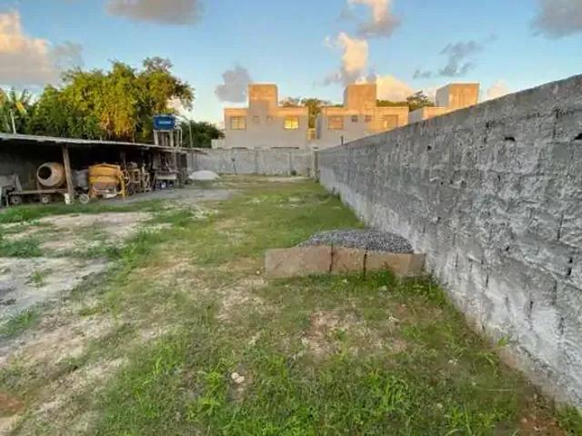 Terreno em Condomínio para Venda em Lauro de Freitas/BA Vilas do Atlantico