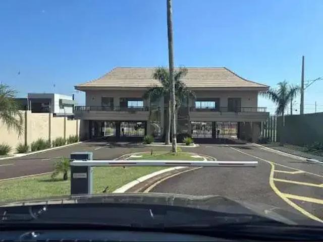 Terreno em Condomínio para Venda em Londrina/PR Marumbi