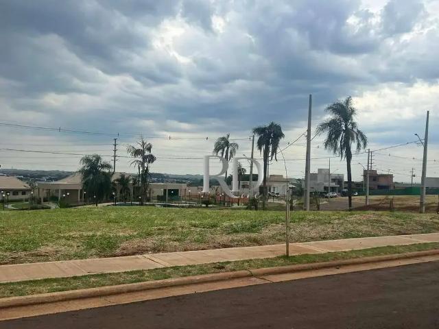 Terreno em Condomínio para Venda em Londrina/PR Marumbi