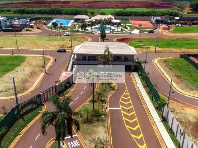 Terreno em Condomínio para Venda em Londrina/PR Marumbi