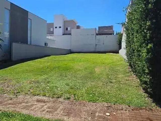 Terreno em Condomínio para Venda em Londrina/PR Condomínio Royal Forest