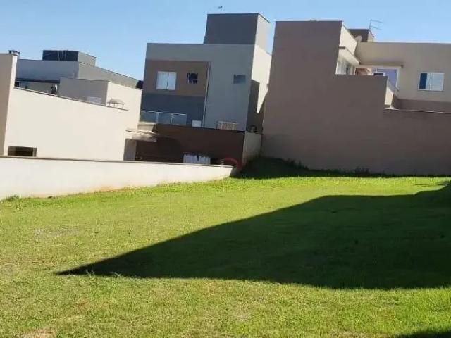 Terreno em Condomínio para Venda em Londrina/PR Esperança