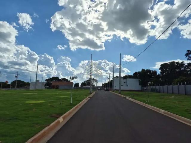 Terreno em Condomínio para Venda em Londrina/PR Gleba Palhano