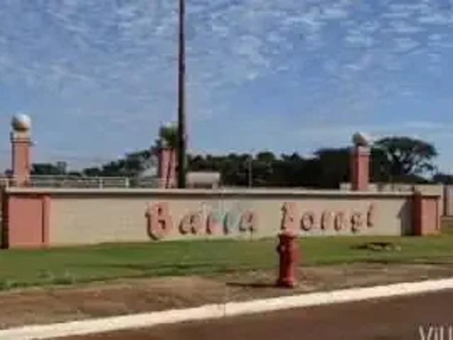 Terreno em Condomínio para Venda em Londrina/PR Parque Leblon