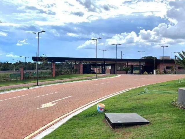 Terreno em Condomínio para Venda em Londrina/PR Recanto do Salto