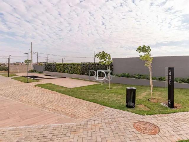 Terreno em Condomínio para Venda em Londrina/PR Parque Tauá