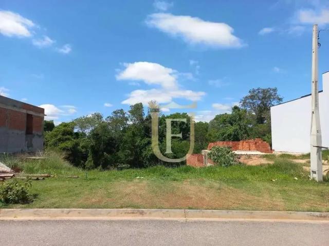 Terreno em Condomínio para Venda em Louveira/SP Centro