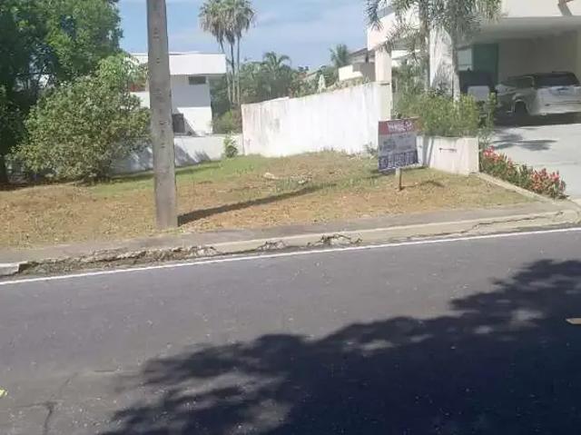 Terreno em Condomínio para Venda em Manaus/AM Ponta Negra
